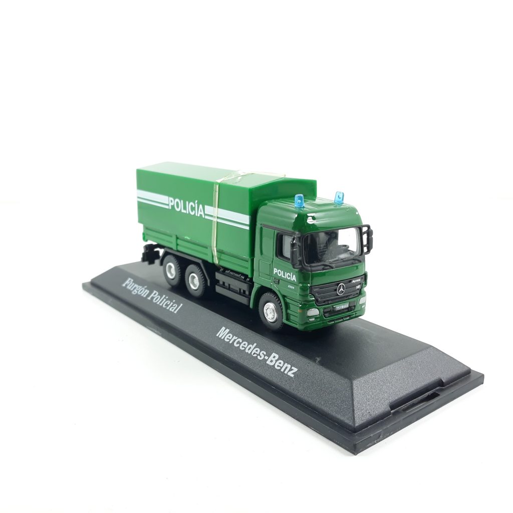 1/72 CAMION TRUCK POLICIA MERCEDES-BENZ 2554 VERDE - Miniaturas ...