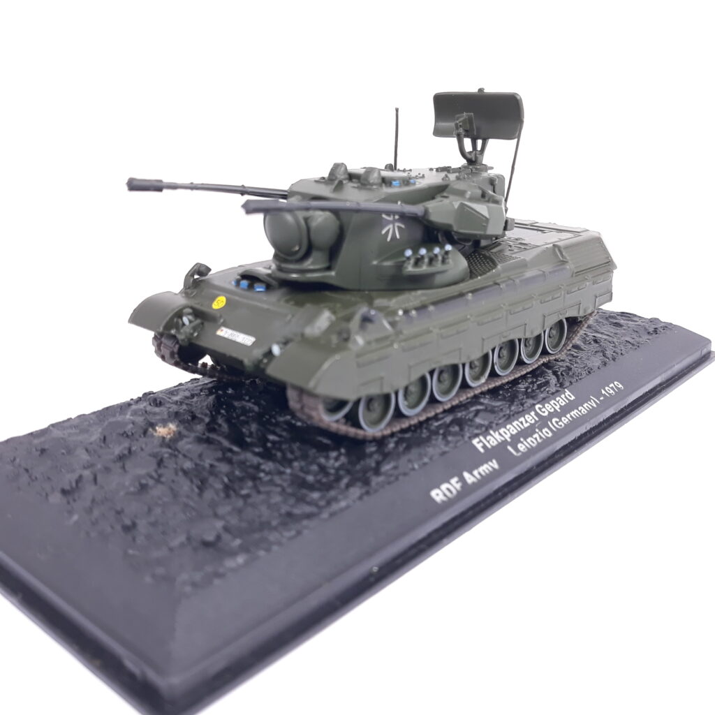 1/72 FLAKPANZER GEPARD RDF ARMY LEIPZIA (GERMANY) 1979 - Miniaturas ...