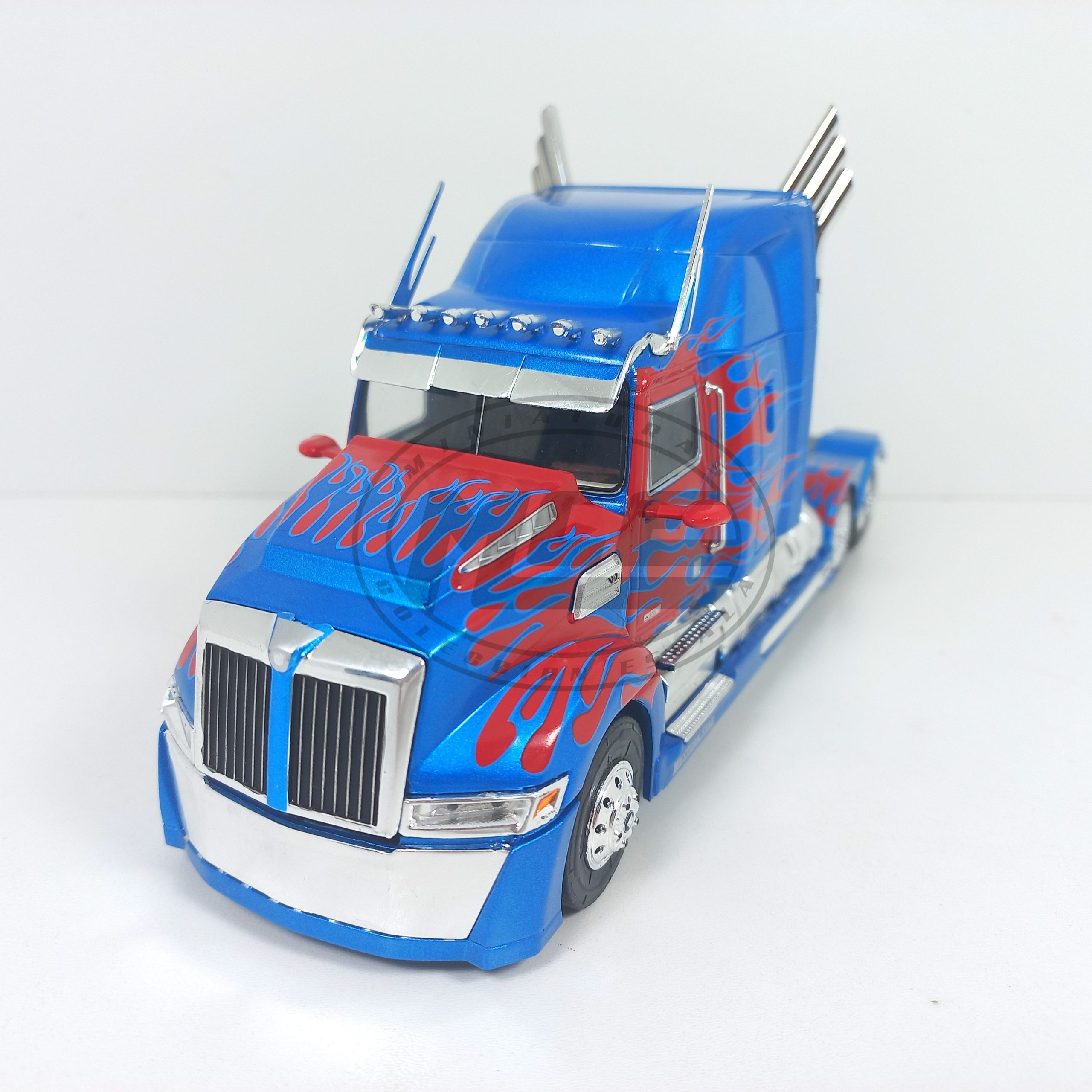 1/43 Camión truck tractor Western Star 5700 USA Optimus Prime ...
